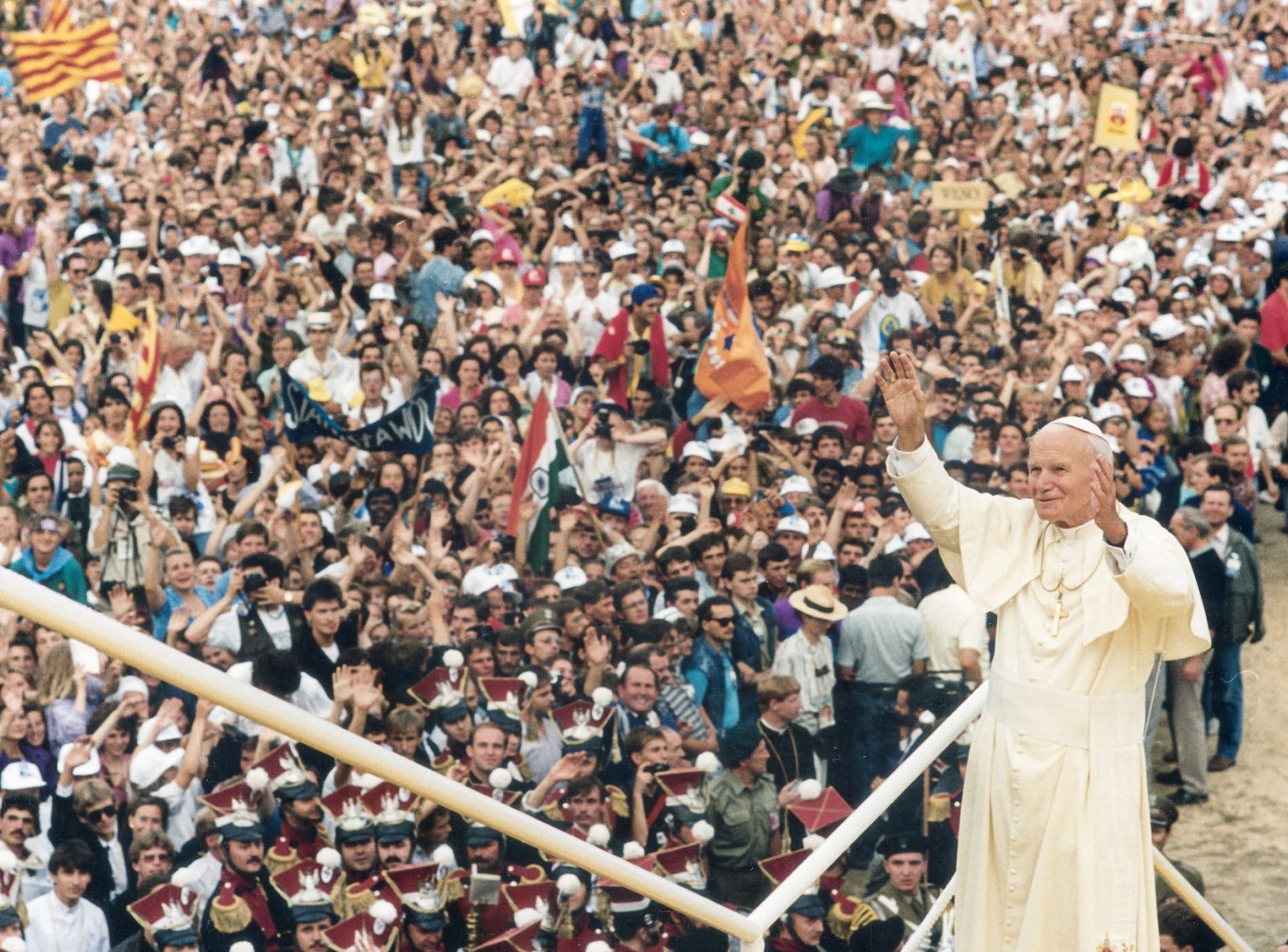 El don imperecedero que San Juan Pablo II le dio a la Iglesia | Angelus ...