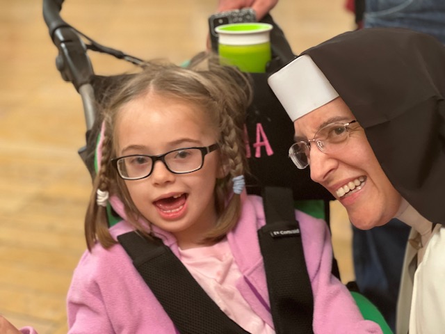 LA: Misa de los Enfermos, un antídoto | Angelus en Español