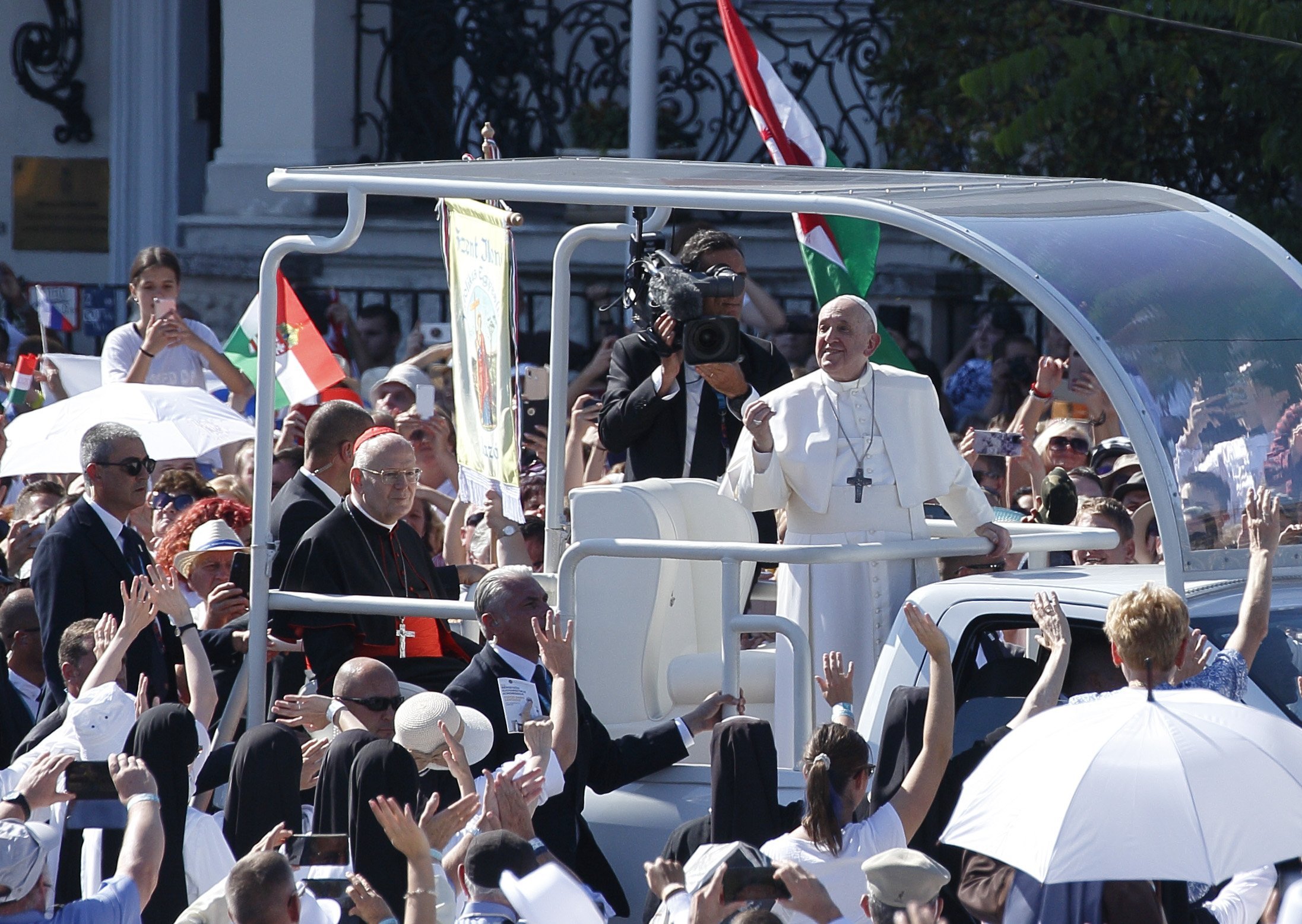 El Papa Francisco viajará a Hungría a finales de abril | Angelus en Español