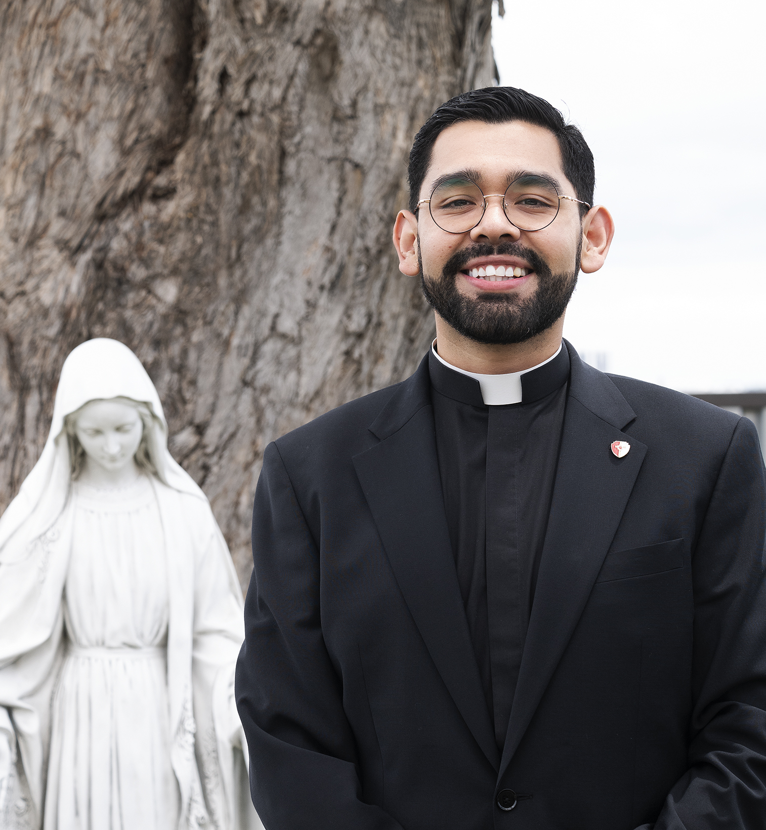 Nuevos curas de LA 2024: Eduardo Pruneda | Angelus en Español