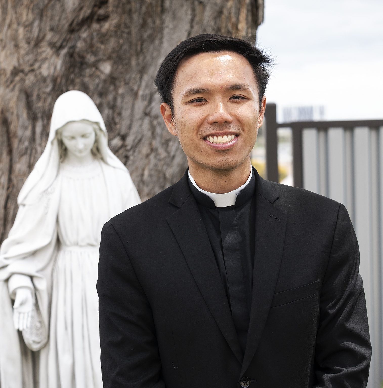 Nuevos curas de LA 2024: Anthony Huynh | Angelus en Español