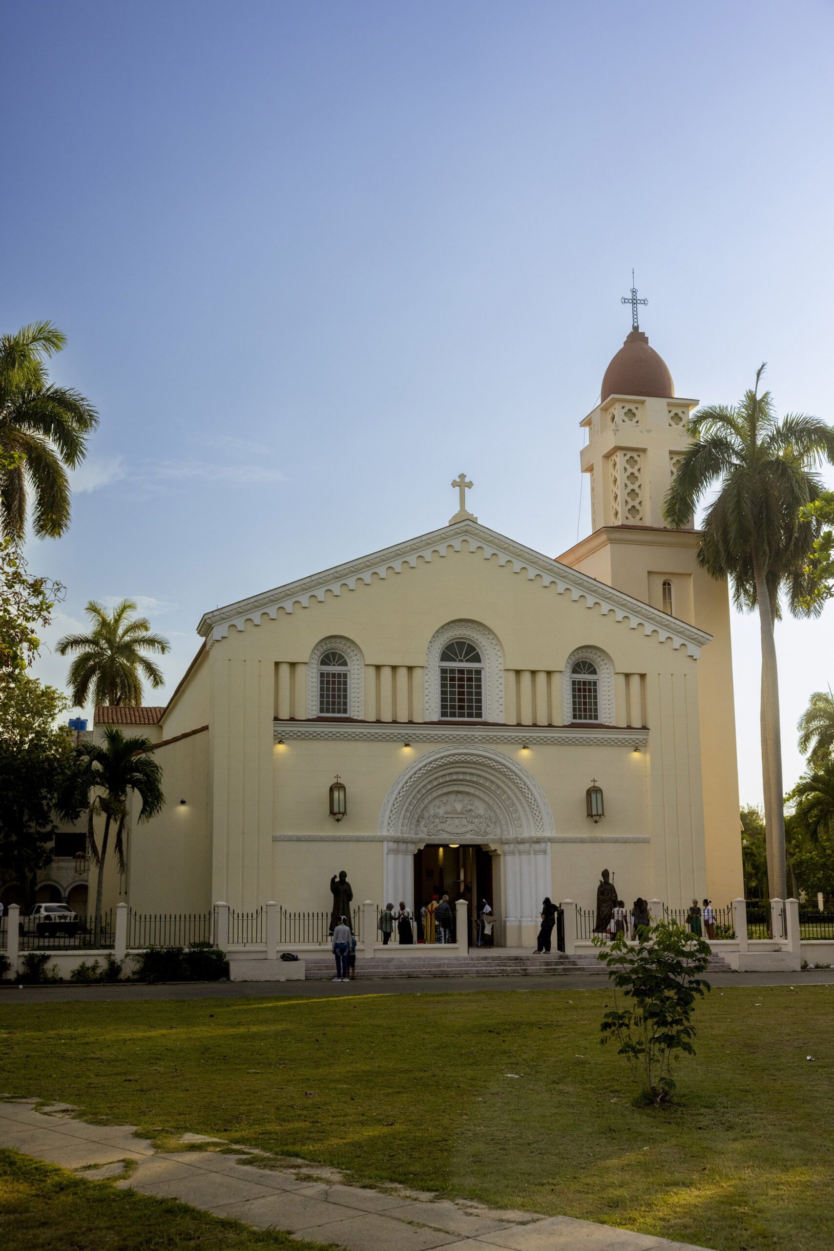Cuba: EEUU apoya restauración de capilla| Angelus en Español